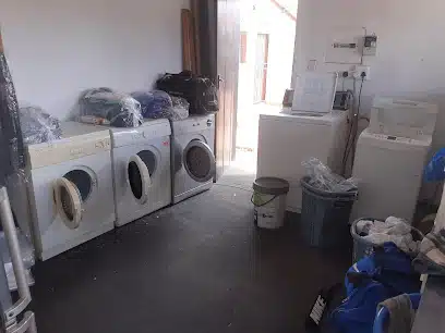 Laundry services @Nellmapius Mamelodi - Cleaning Equipment
